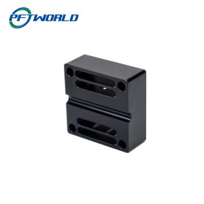 Cina Parti in alluminio CNC, nero, accessori in alluminio lavorati, radiatori in vendita