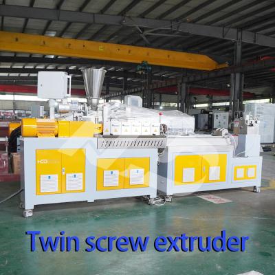 China Manufacturers spot small PC extruder experimental twin screw plastic granulator to make formula desktop desktop extruder for sale