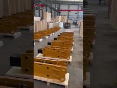 Crawler Excavator Rock Hammer , Yellow Hydraulic Excavator Breaker