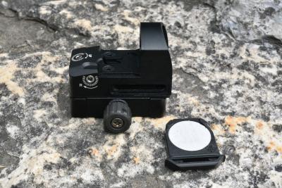 China KANDAR IPX7 Waterproof 1x17x24 Reflex Red Dot Sight with Maximum Output Power 5MW for sale