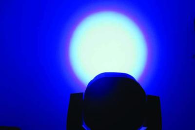 中国 ズームレンズの角度4から60の程度のRgbw 19 *1 5W LEDの移動ヘッド軽い回転 販売のため