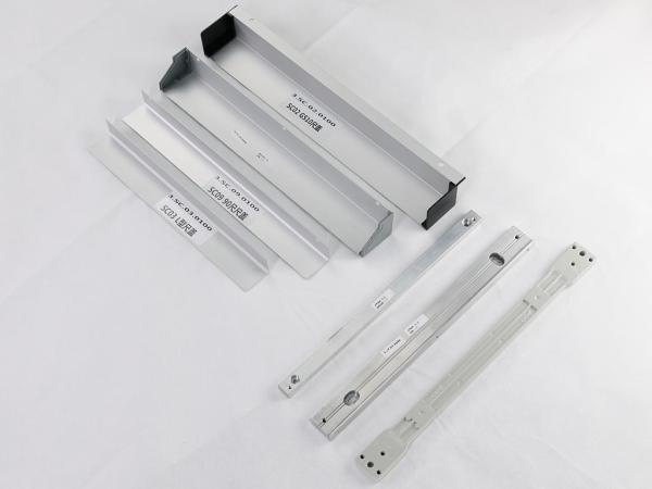 1300년 - 3000 밀리미터 작은 공장 드로는 위치 절대 선형 부호기 유리 스케일을 장비를 답니다