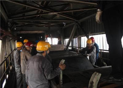 Cina Vulcanizzatore del nastro trasportatore di Pressnation di calore con configurazione del sistema di raffreddamento in lastre in vendita