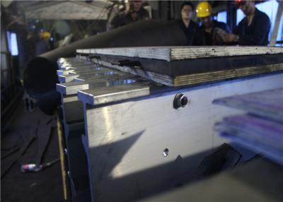 China Vulcanizador automatizado de la banda transportadora con los haces de alta resistencia de la aleación de aluminio en venta