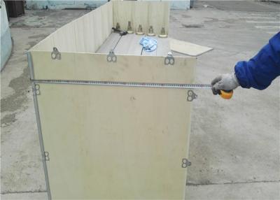 Cina il pacchetto della scatola di legno di 1600mm ha utilizzato la macchina del giunto del nastro trasportatore con il gruppo di regolazione automatico che lavora al sito in vendita