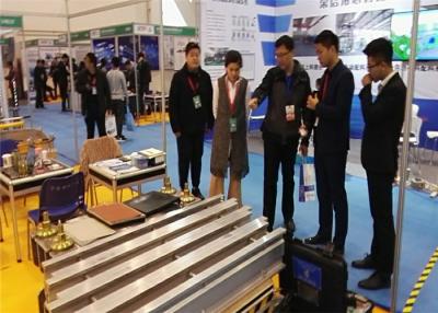 China Heavy Duty Conveyor Belt Vulcanizing Press For Splicing Fabrics Ply Tape for sale