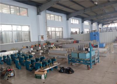 China Heavy Duty Conveyor Belt Vulcanizing Press For Splicing Fabrics Ply Tape for sale