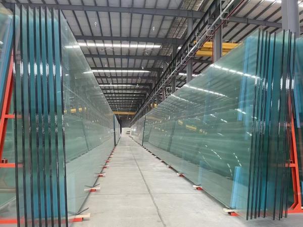 Quality High Quality Wholesale 3mm-19mm Clear Float Glass For Windows, Partitions, Commercial Buildings for sale