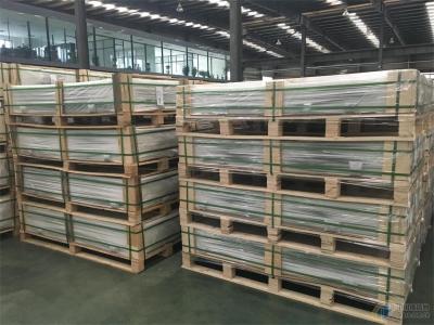 China 2mm 3.2mm 4mm low iron window glass solar panel glass price solar glass for photovoltaic green house for sale