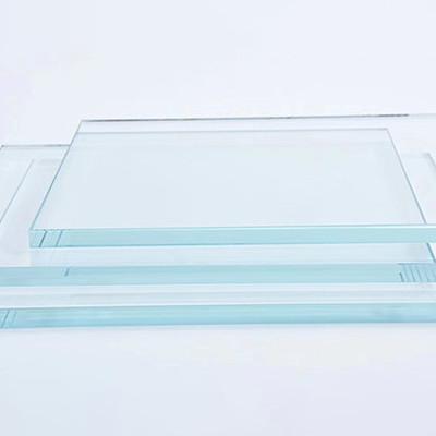 Cina ODM 6mm Clear Float Glass Low Iron Glass Tempered Price Per M2 Sheet in vendita