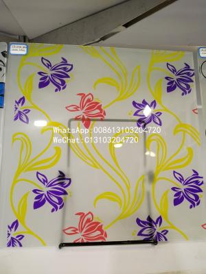 China 2mm-stijl glas wand decoratie glas High Safety Golden Decorative Glass IJs Titanium Glas Voor decoratie Te koop