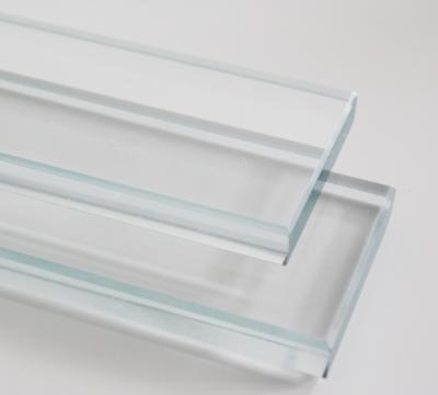 中国 超透明な低鉄水面ガラス 6mm 8mm 10mm 19mm 販売のため
