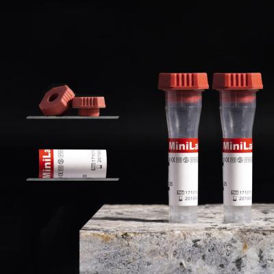 Cina Cappuccio di gomma rosso 8x45mm del sangue dell'attivatore del grumo dei tubi capillari della raccolta in vendita
