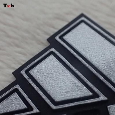 China Customized Thermal Transfer Label with Low MOQ (100pcs) and Fast Sample Lead Time (7 Days) for Garment Shoes and Bags for sale