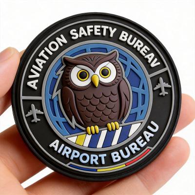 China Custom 3D High Frequency TPU Badges with Silicone Material and Personalized Logos for Durable Apparel and Clothing Patch Branding for sale