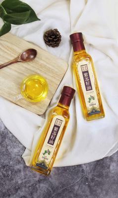 China Wholesale Low Temperature Cold Pressed High Quality Sesame Oil with high nutrition excellent flavor in bulk for sale