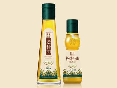 China Healthcare High Nutrition Pine Nut Oil Cold Pressed Food Grade with HACCP Certificate for sale