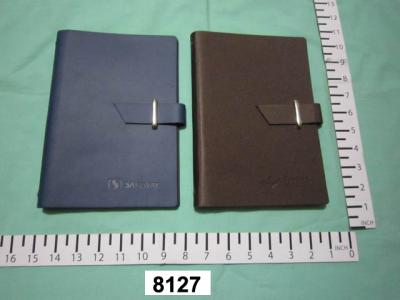 China 8127 PU cover Loose leaf notebook A5 size for sale