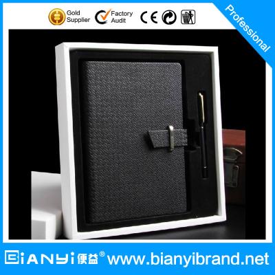 China Exquisite design leather notebook new year gift set with pen with customize logo set for sale