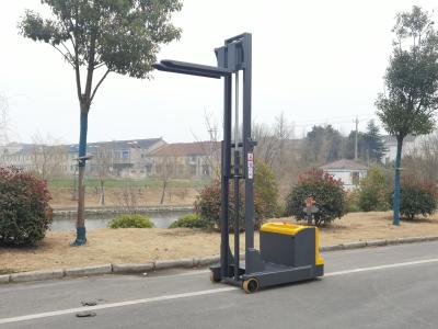 Cina 900kg 1200kg Container Stacker 2m 3m 3.5m Full Electric Pedestrian Stacker in vendita