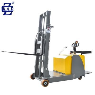 Cina 1.5 tonnellate 3m Electric Ride On Counterbalance Pallet Stacker Narrow aisle Stacking Forklift in vendita