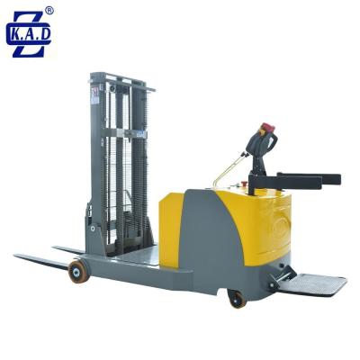 Cina 1.5 tonnellate 3m Electric Ride On Counterbalance Pallet Stacker Narrow aisle Stacking Forklift in vendita