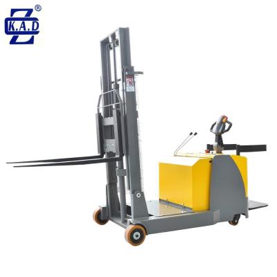 Cina 1.6 Tonnellato di pallet stacker a carico nominale carrello elettrico contrappeso in vendita