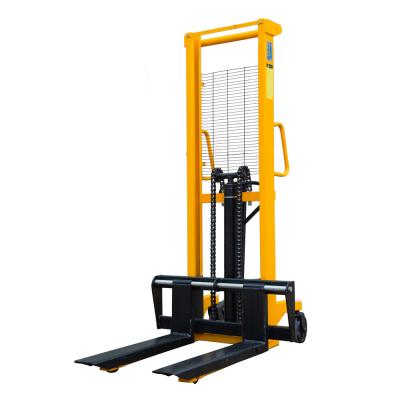 Cina 2 tonnellate 2m a basso prezzo manuale stacker idraulico manuale carrello elevatore 2 tonnellate 2 metri in vendita