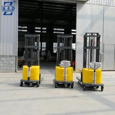 Cina CE 1000Kg 1500Kg 3000mm Semi Electric Forklift Garment Shops in vendita