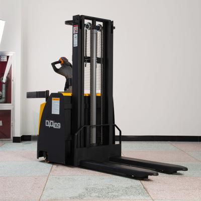 Cina Stacker elettrico completo con motore a trazione verticale tipo 3t 4m in vendita