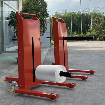 Cina Manuale Lift di bobine di etichetta Manipolazione e immagazzinamento in magazzino in vendita