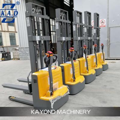 China Fácil de operar Eletric pallet walkie stacker 1,2 toneladas 2 metros à venda