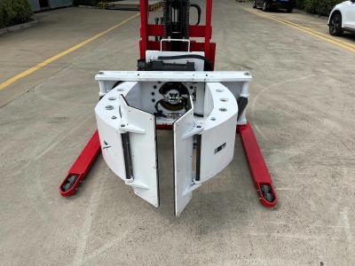 中国 コスト・エフェクティブ Semi Electric Roll Stacker マニュアルプッシュ 効率的な紙リールハンドリングのための電気リフト 販売のため