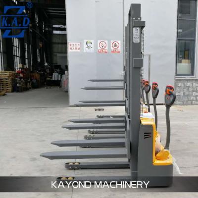 中国 1.5m 全電動スタッカー リフター 衣料店 電動パレットスタッカー 販売のため