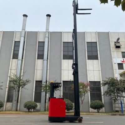 Cina magazzino carrelli elevatori a corridoio stretto 1,5 tonnellate 2 tonnellate carrelli elettrici tutti impilati elettrici in vendita