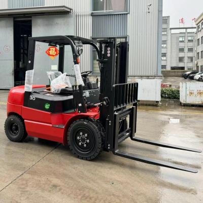 Cina 2 tonnellate di carrelli elevatori diesel a 4 ruote per contenitori in vendita