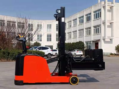 China 1.5 ton capaciteit 2,5 m 3 m hefhoogte elektrische vorkheftruck stapler met balk klemmen Te koop