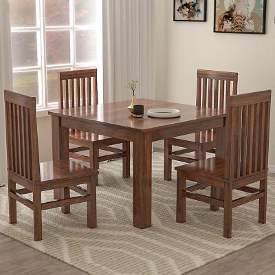 China Custom Family  Table Desk Dining Table With 4 Chairs Field Installation for sale