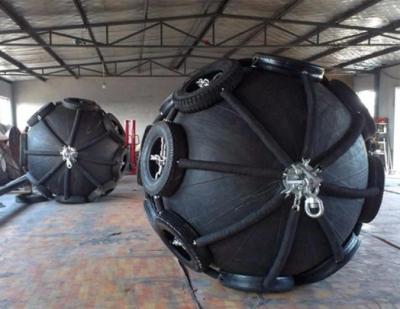 China Floating Pneumatic Rubber Fender with Chain and Tyre Net for sale