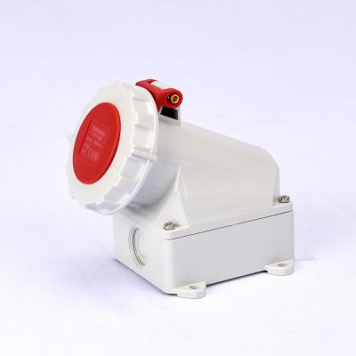 Cina VDE 0623 16A 4 Pin Wall Mounted Socket di BACCANO 400V in vendita