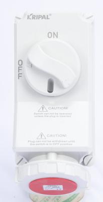 China CE impermeável do soquete do interruptor de bloqueio de IP67 32A 5P 380V habilitado à venda