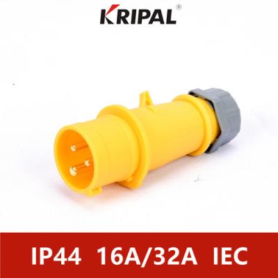 中国 防水IEC標準的なIP44 380V 16A 32Aの袖の産業プラグ 販売のため