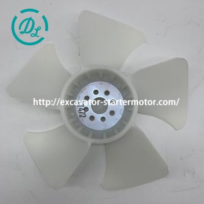 China Fan 17472-74110 1747274110 Kubota Engine Parts D722 D902 Excavator for sale