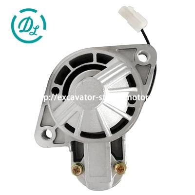 中国 Kubota V1305 V1505 エンジン用 12V 8T 1.2KW スターターモーター 販売のため