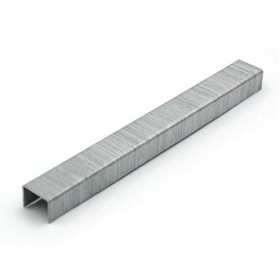 Cina 21 calibro Fine Crown Air Staple Pneumatic Staple 8006 Grapa con 1 pezzo Ordine minimo in vendita