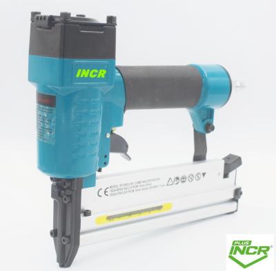 Cina Semi-automatico di calibro 18 2in1 Multifunzione Air Nailer Stapler Nail Staple Gun F509040 in vendita