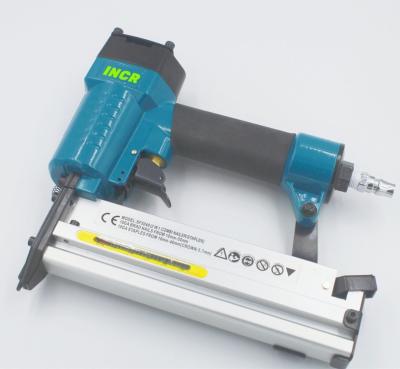 Cina 2in1 Multifunzionale Air Nailer Stapler Nail Staple Gun F50/9040 per le vostre esigenze in vendita