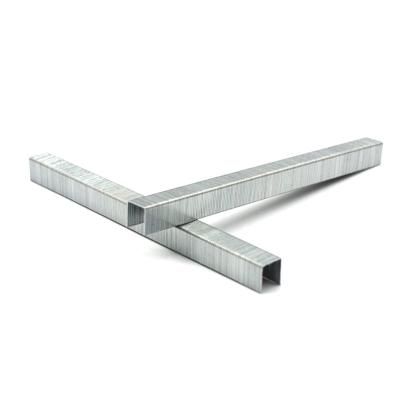 Cina GB Standard 22 Gauge 3/8 Crown 12mm Air Staple 7112 per applicazioni professionali in vendita
