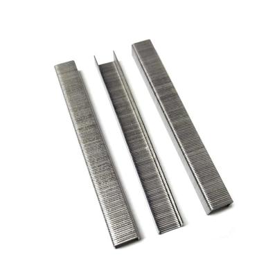 Cina 8012 1/2 Crown 12mm 80 Serie Fine Crown Staple per la decorazione dei mobili di alta qualità in vendita