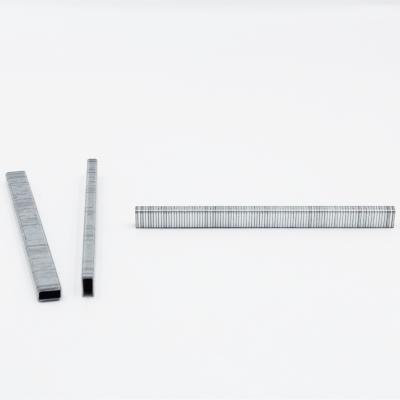Cina 20 Gauge 413j Staple per tappezzeria Pneumatica Staple Fine Crown Staple Serie 4j in vendita